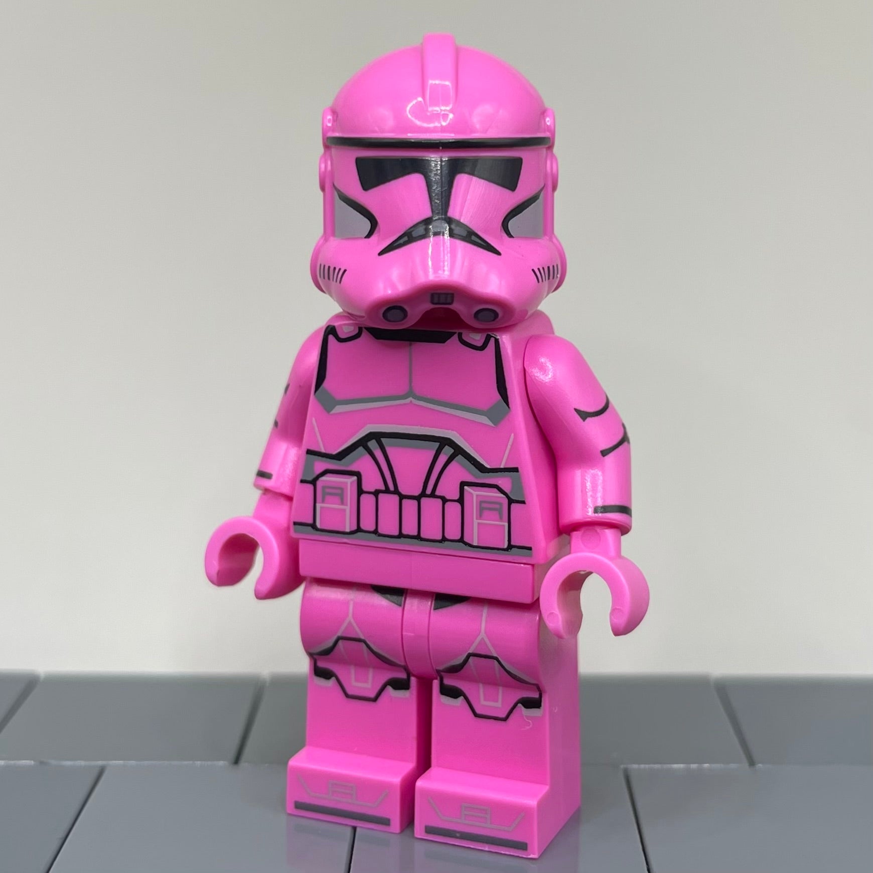 Proto Clone, Dark Pink - GCC – Tom the Builder